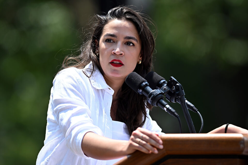Alexandria Ocasio-Cortez Biography, Wiki, Kids, Facts, Husband, Net ...